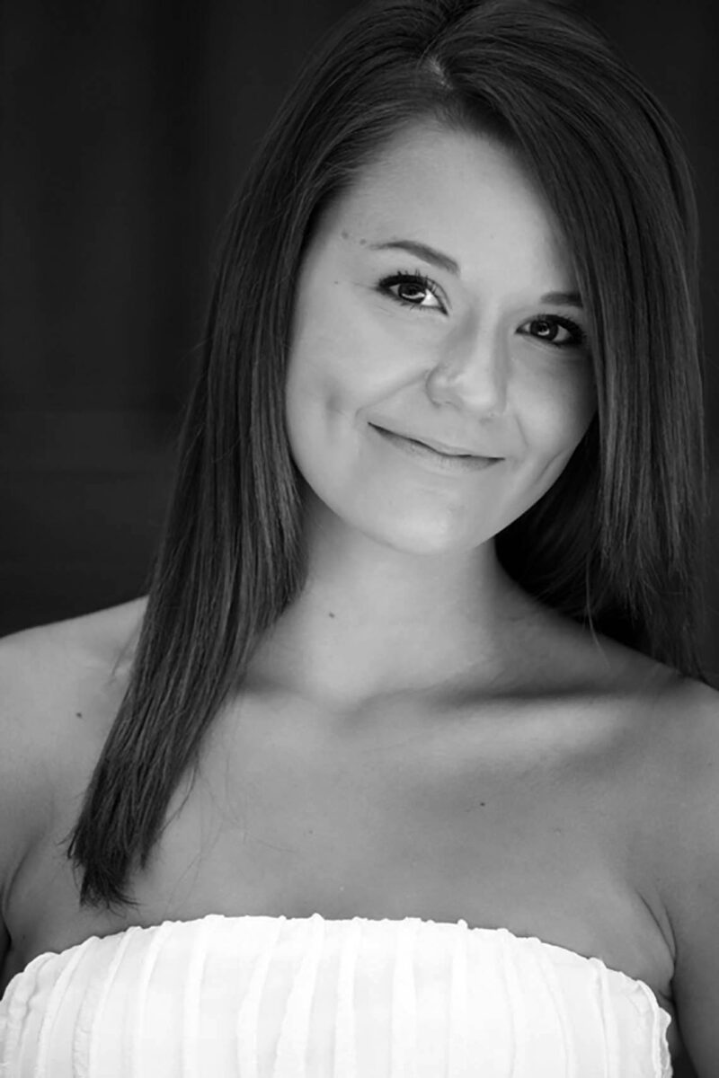 SENIOR PORTRAITS - Elizabeth Nida Photography